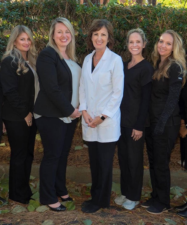 Roswell Dentist | Cosmetic Dentistry, Emergency Care, Implants, Invisalign
